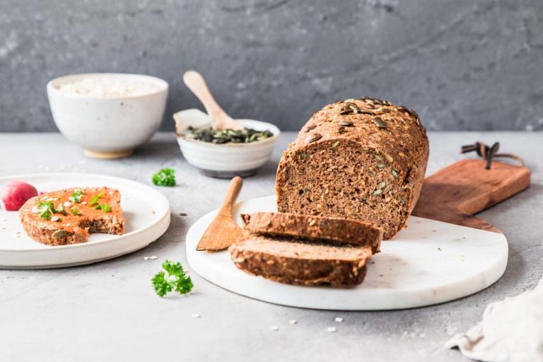 Glutenfreies Kürbiskernbrot ohne Hefe | Freiknuspern